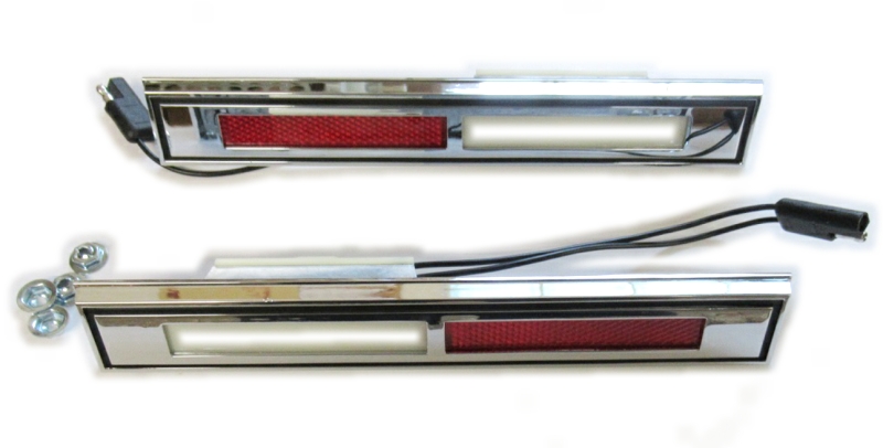 1969-70 Deluxe Interior Door Light Assembly