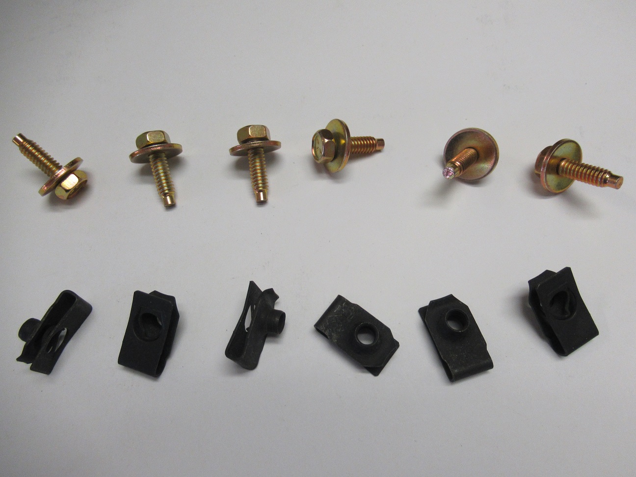 1971-73 Mustang Hood Pin Bracket Mounting Kit