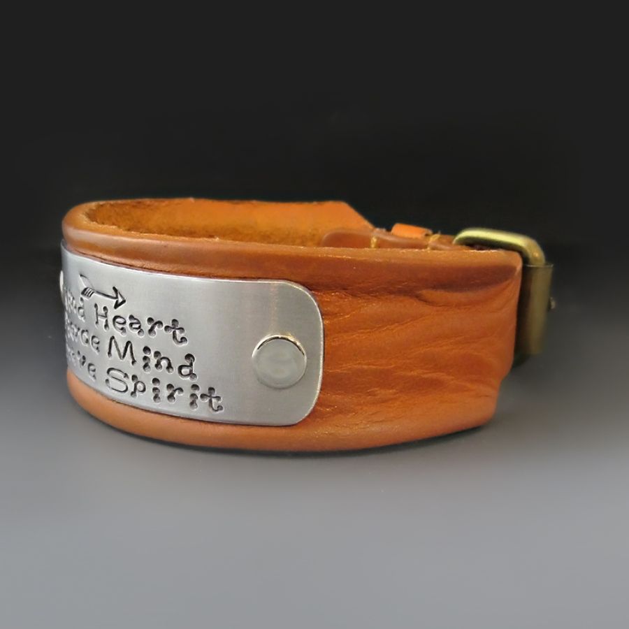 Women's Buckle Clasp 1 inch Personalized Leather Bracelet