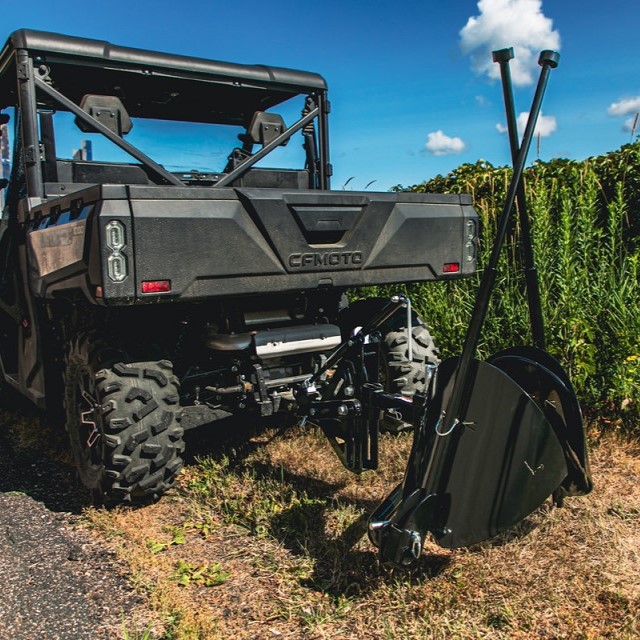 Impact Implements Pro Tree Spade w/Hydraulic Lift System