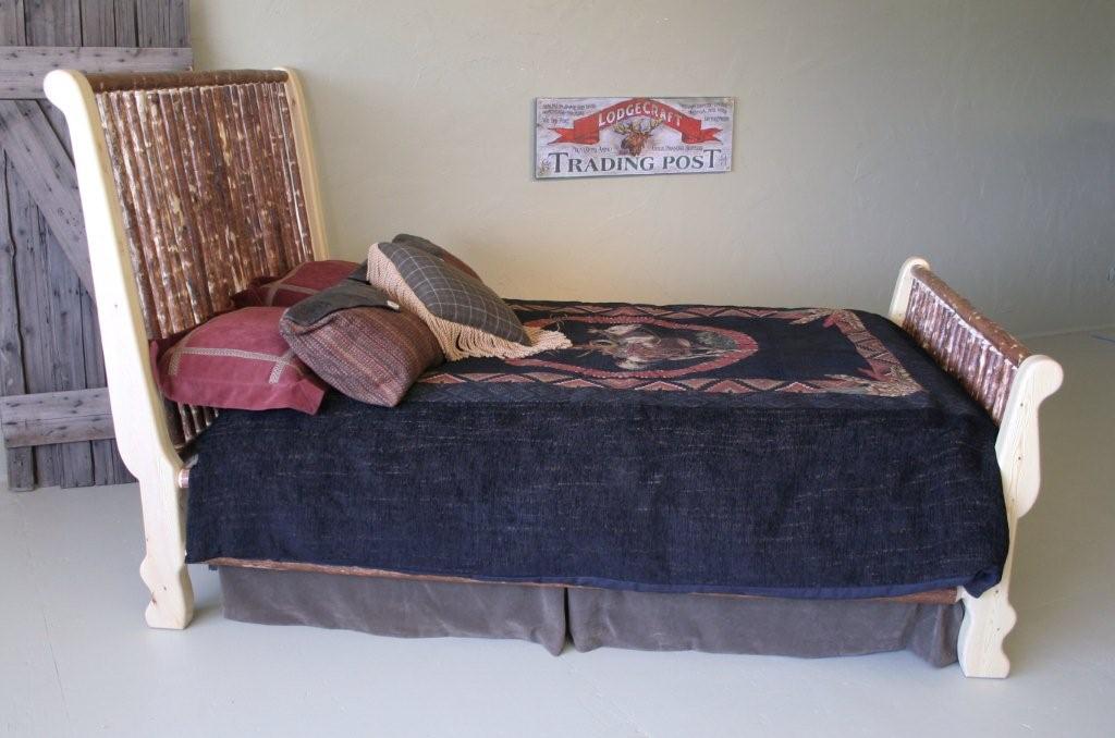 Pine Sleigh Bed - Buy Rustic Log Beds|Lodgecraft