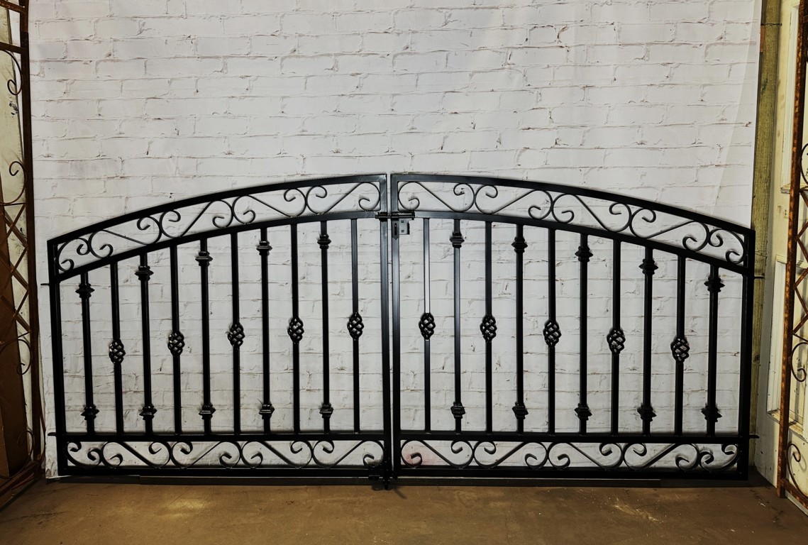 3ft x 8ft Driveway Donovan Metal Yard Entry Gate - Lexington Double ...