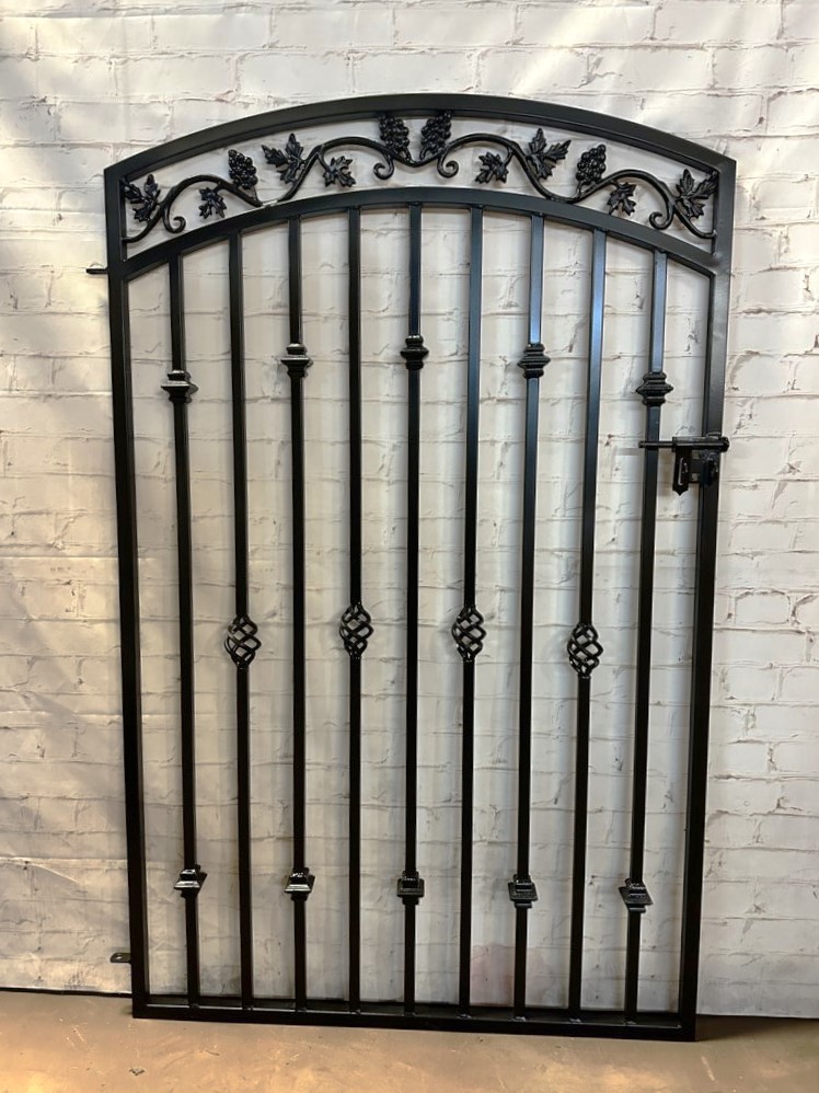 Wrought Iron Concord Limited Grape & Ivy Entry Gate - Home Garden ...
