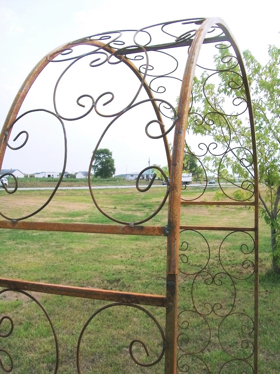 Wrought Iron Glenview Shell Arbor Trellis - 57" Wide - Metal Arbors ...