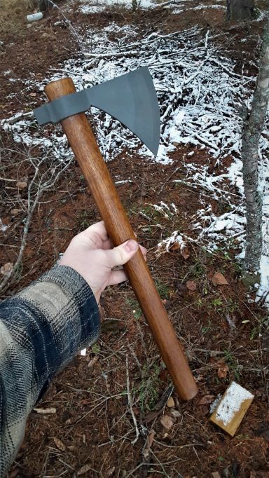 Hand forged tomahawk