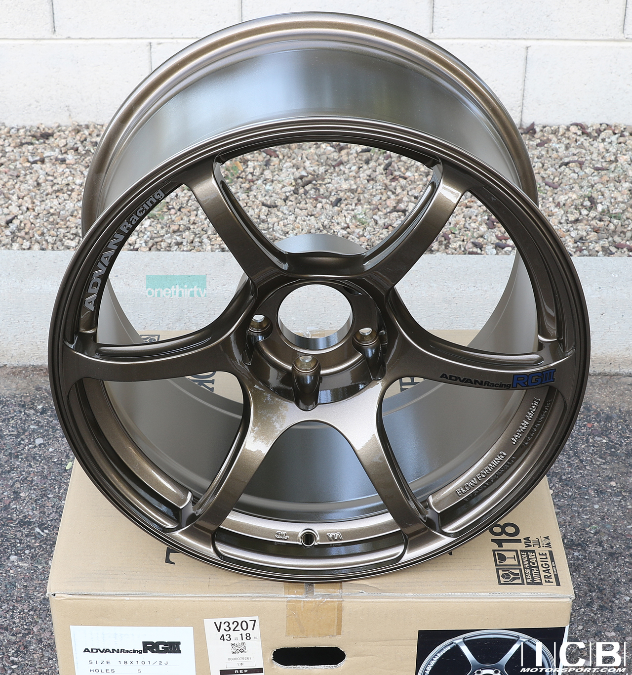 ADVAN RG III 18X10.5 5X1143 +15 Offset Umber Bronze Metallic