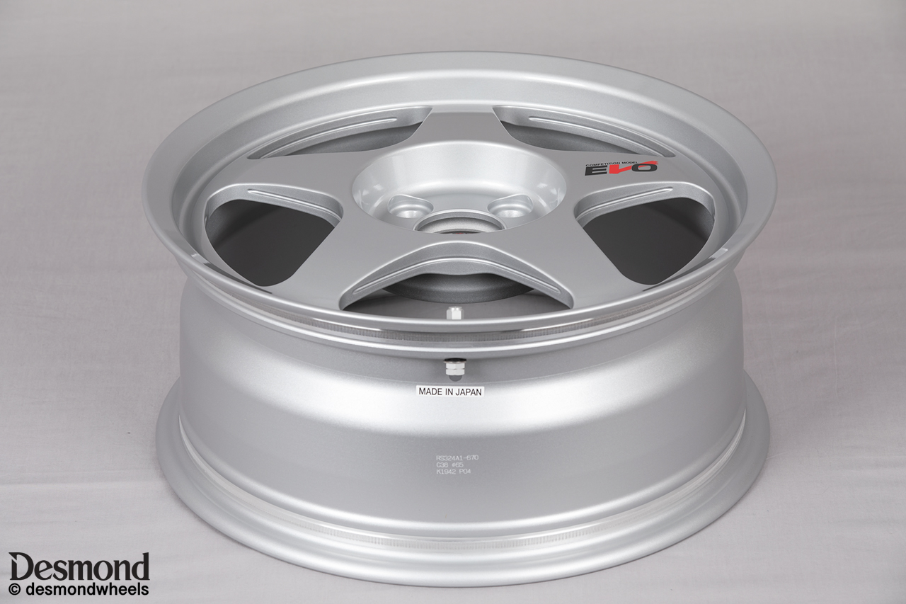 Desmond Regamaster EVO II 16X7 5X114.3 +38 Offset Gloss Silver