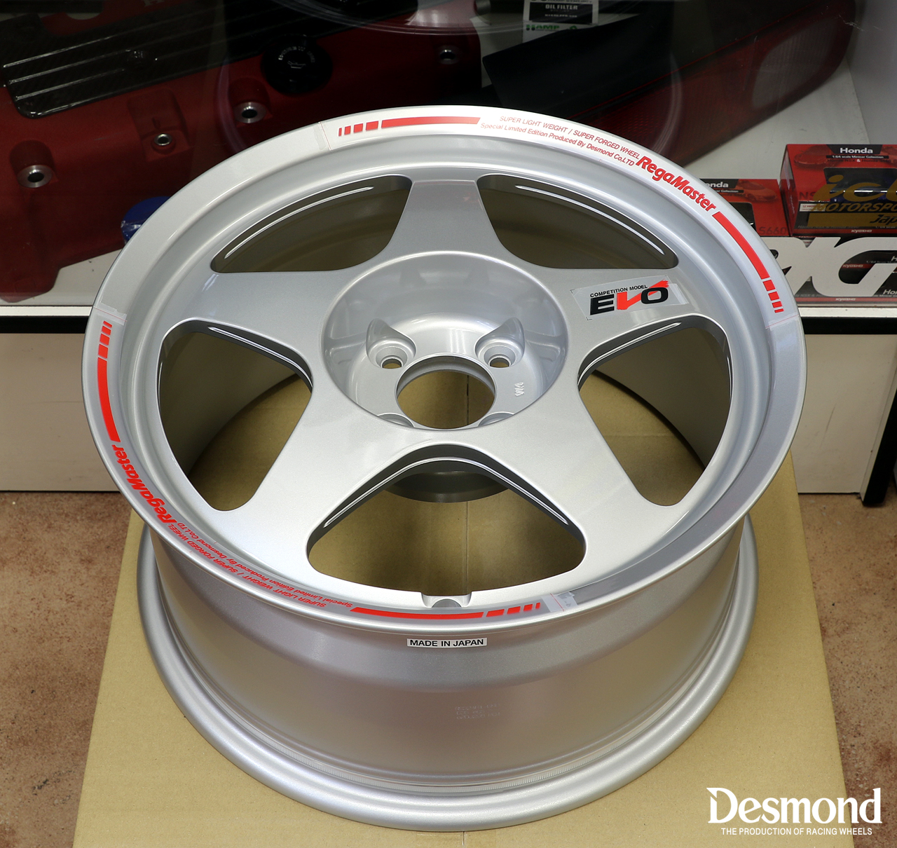 Desmond Regamaster EVO II 16X8 4X100 +35 Offset Gloss Silver Pre-Order