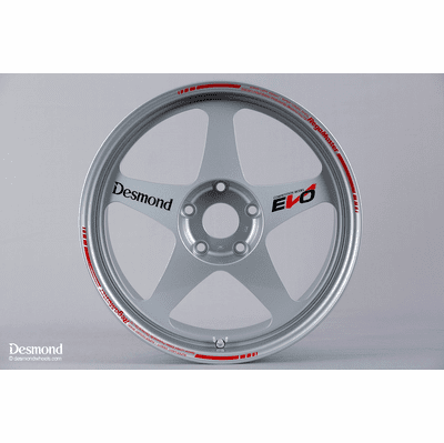 Desmond Regamaster EVO II 18X8.5 5X114.3 +38 Offset Silver