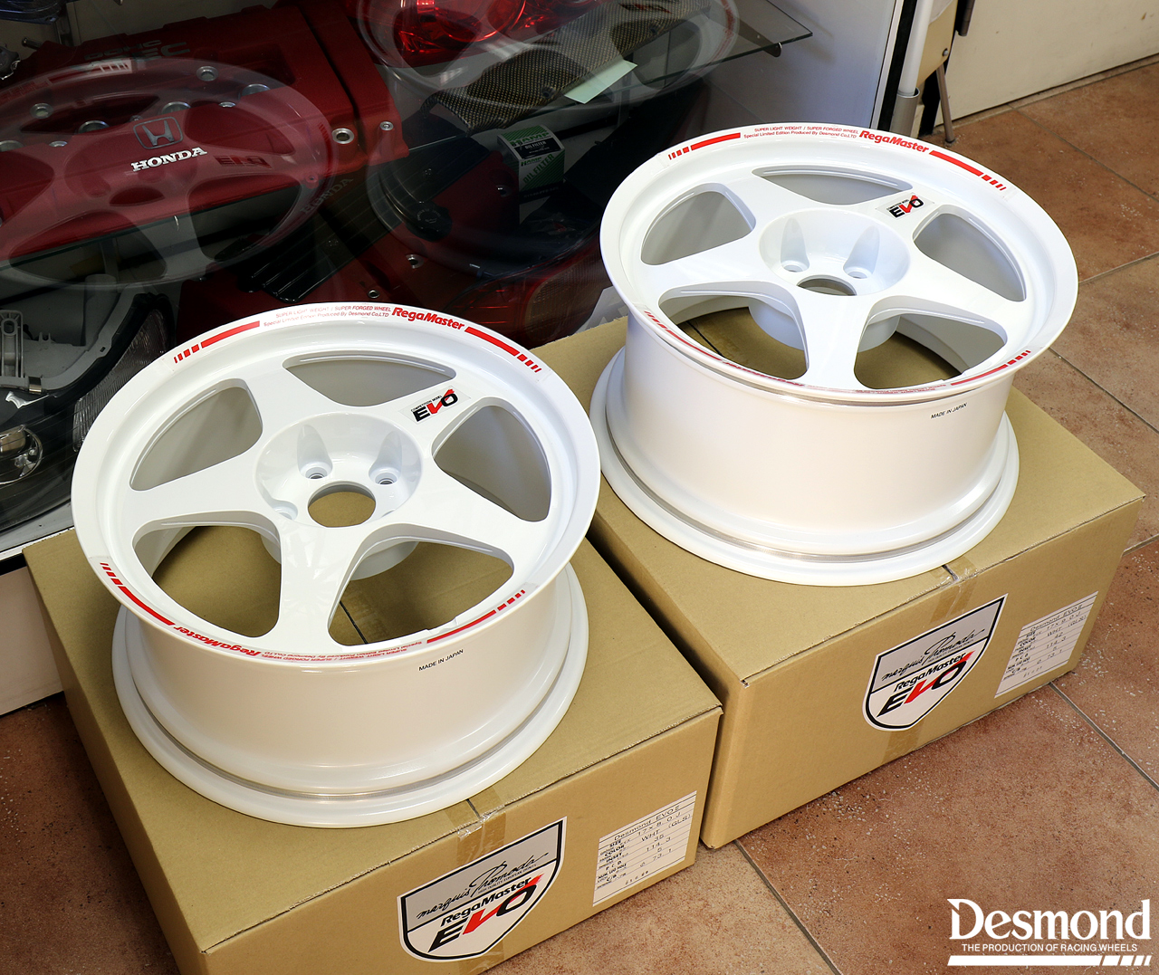 Desmond Regamaster EVO II Tarmac Model 17X8 +35 17X9 +42 Offset 5X114.3 ...