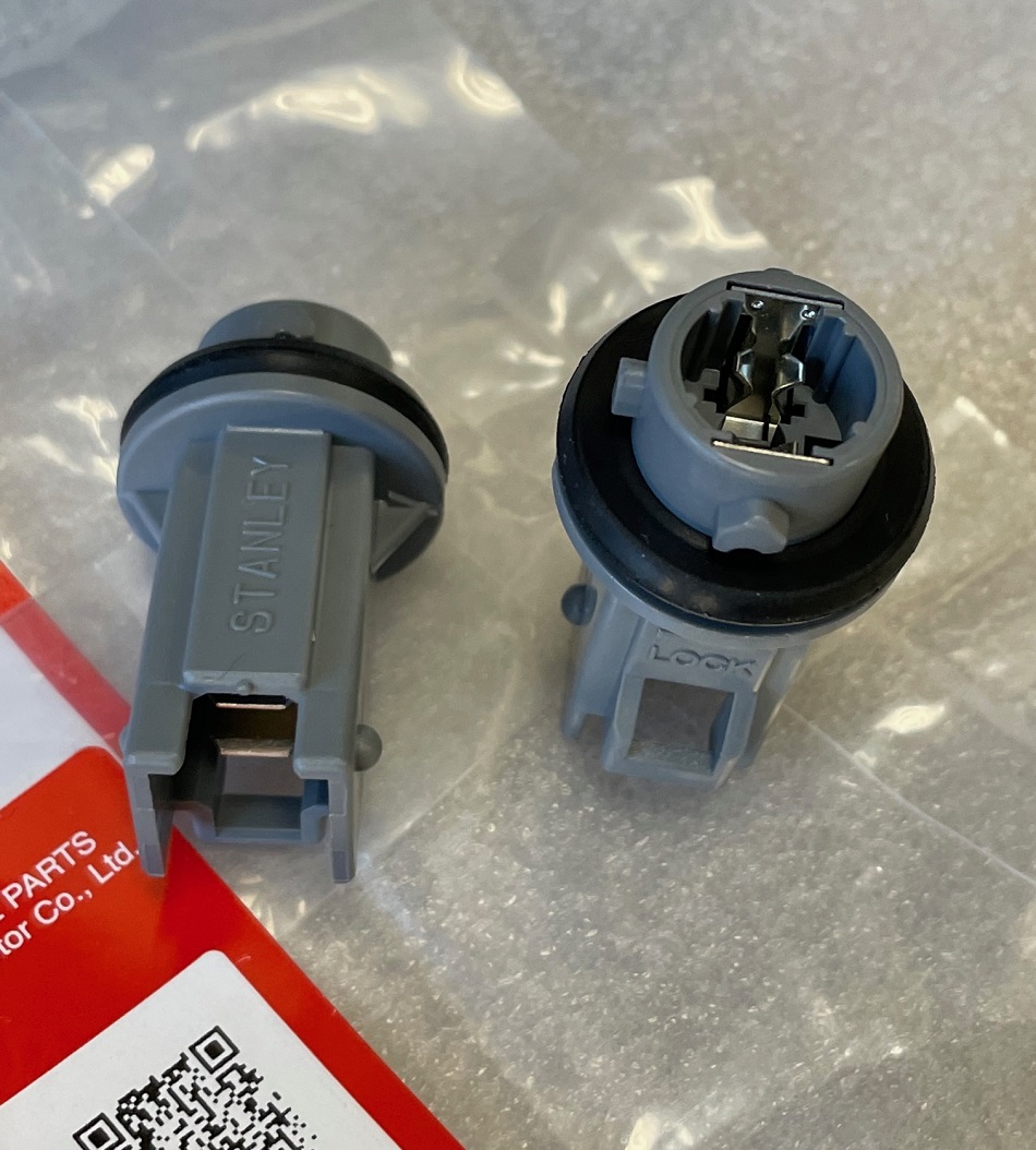 JDM Honda Civic EG6/DC2/EK4/EK9 96-00 Side Maker Sockets