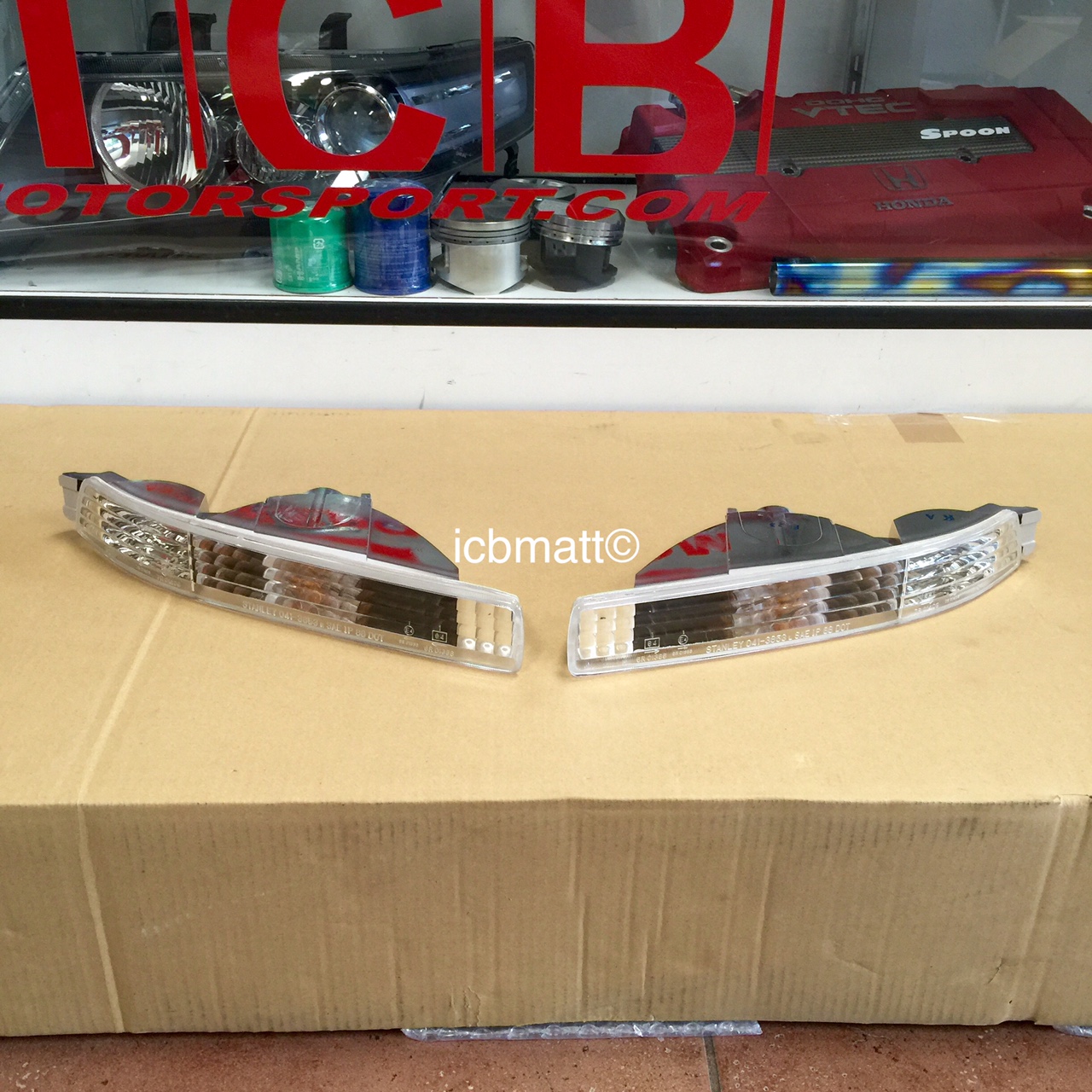 JDM/USDM NA1 91-01 NSX Clear Front Bumper Turn Signals