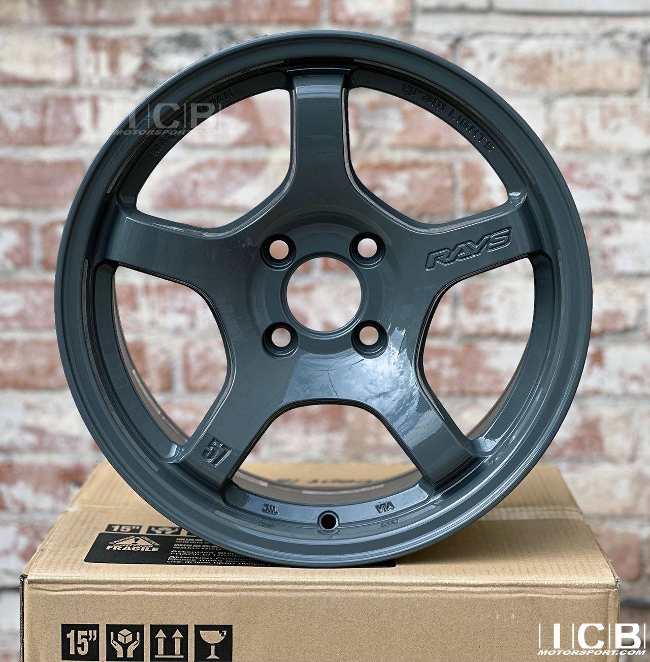 Rays Gram Lights 57CR 15X8 4X100 / 5X1143 +35 Offset Glossy Gray (Nardo Gray) Concave Face