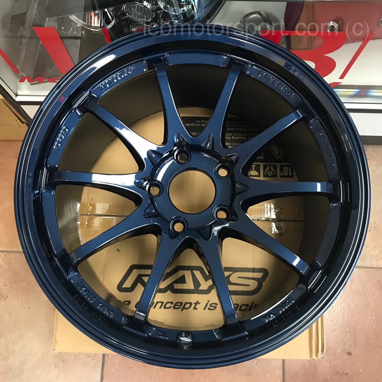 Rays Volk Racing CE28SL 18X9.5 5X120 +44 offset Mag Blue Honda Civic ...