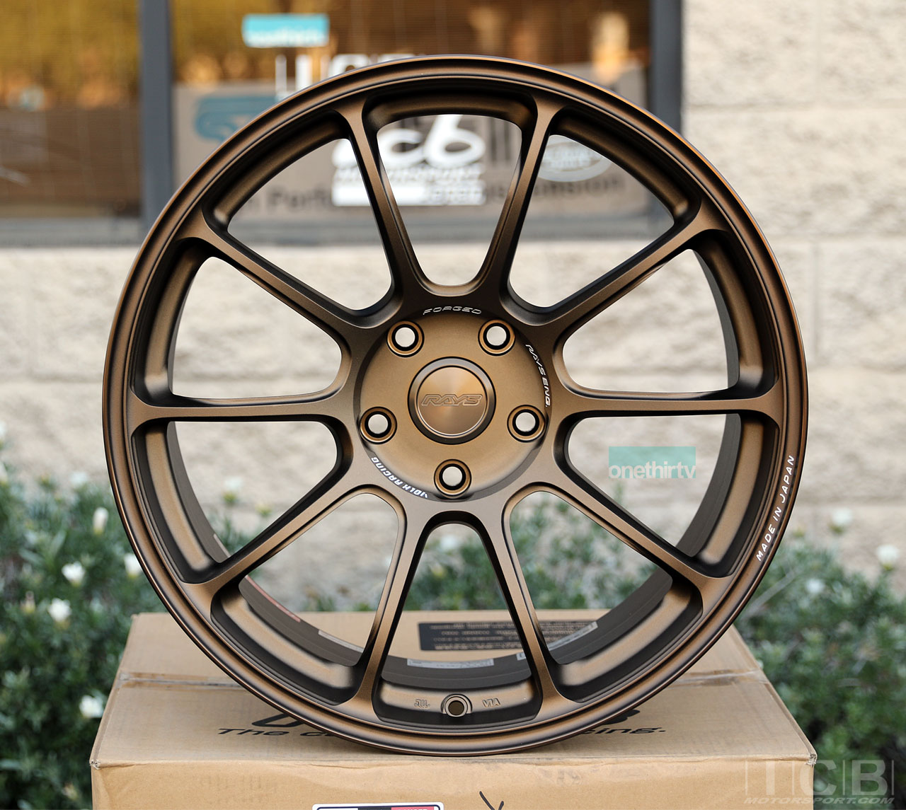 Rays Volk Racing ZE40 Wheels 19X9.5 5X120 +31 Offset Face 3 Concave ...
