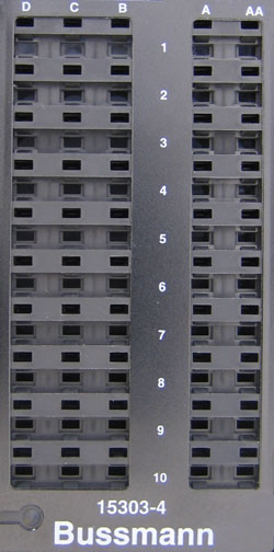 Bussmann 15303-4 RTMR, Non Bussed - No Input Studs