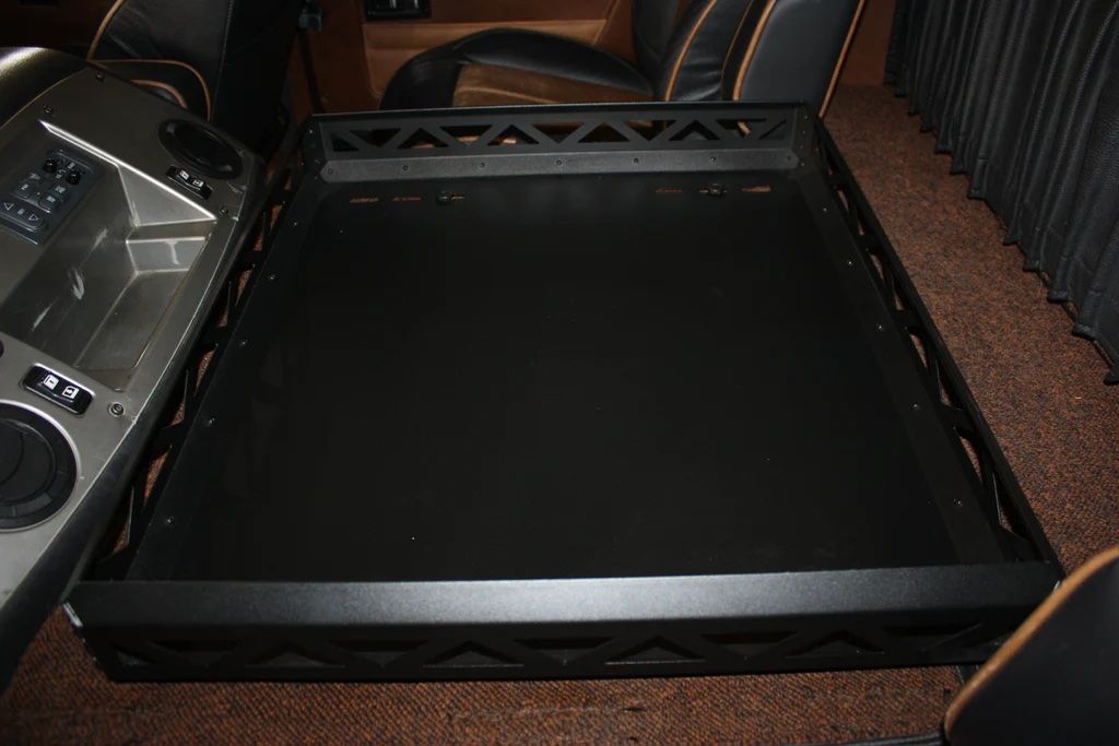 HUMMER H1 CENTER CONSOLE RACK.