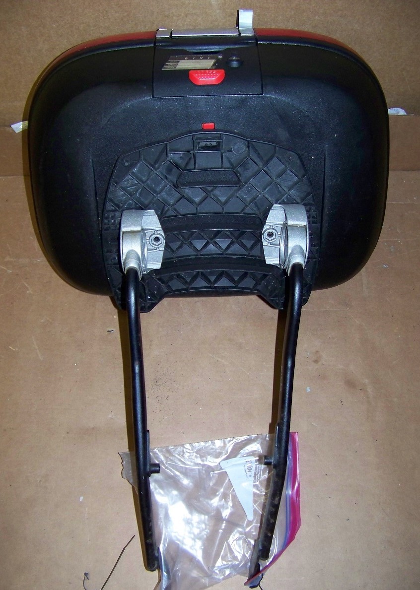 Givi Trunk W/R1150R Brackets