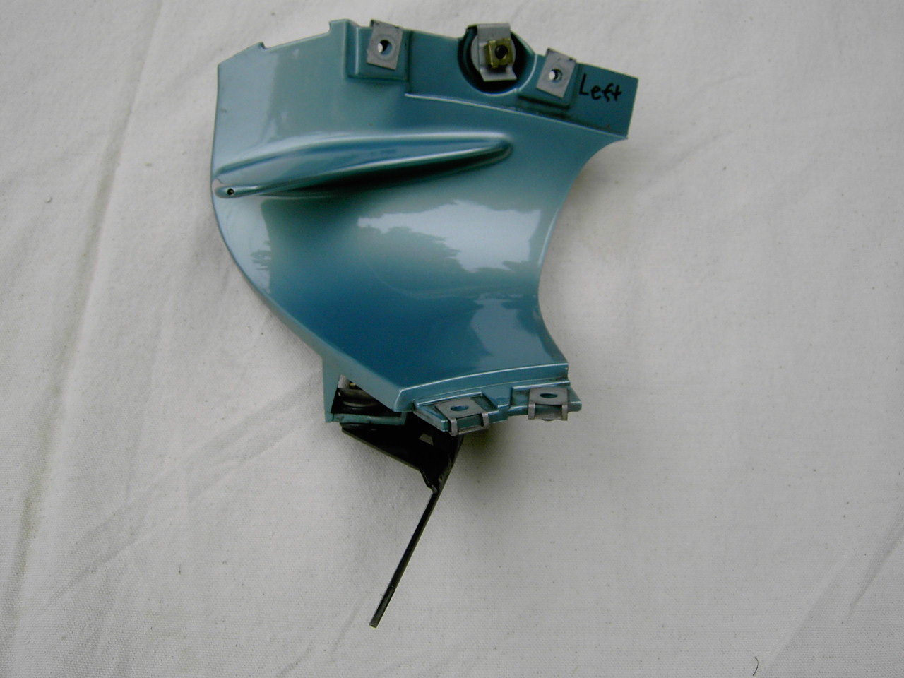 R1100/1150RT Left Side Shark Fin & Bracket, Opal Blue (745)