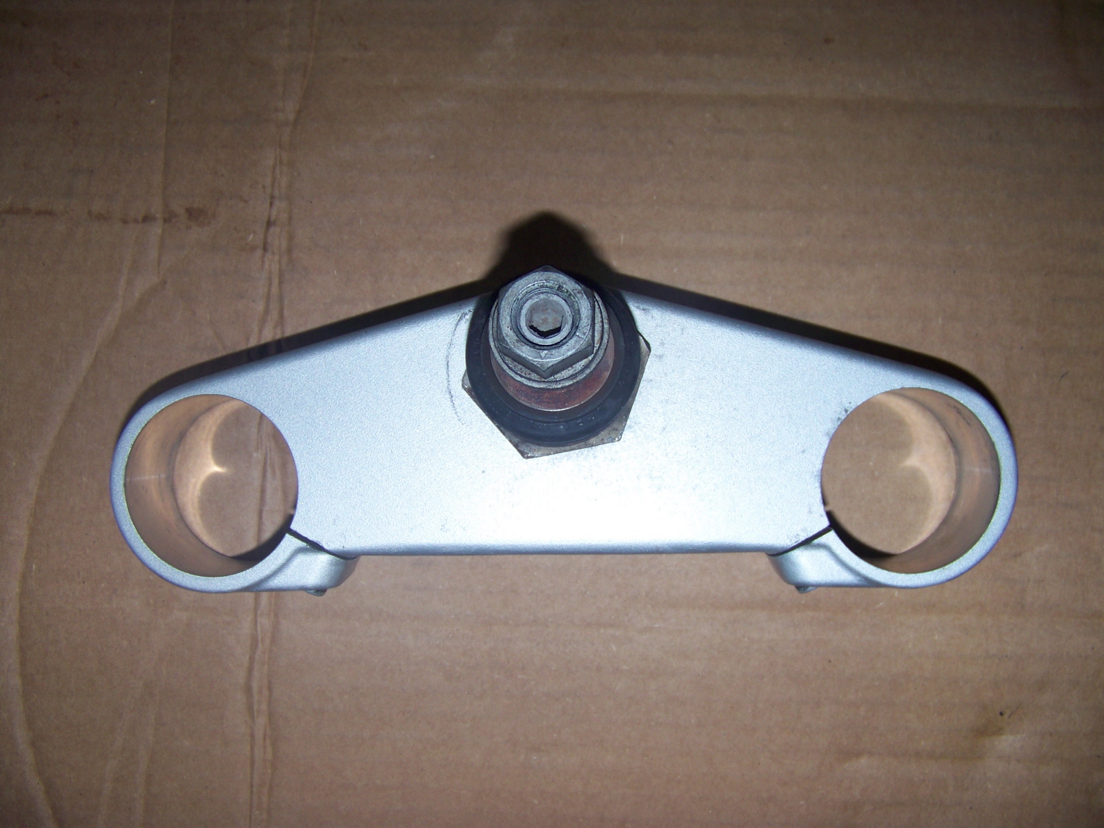 R1100S Lower Fork Bridge W/Ball Joint