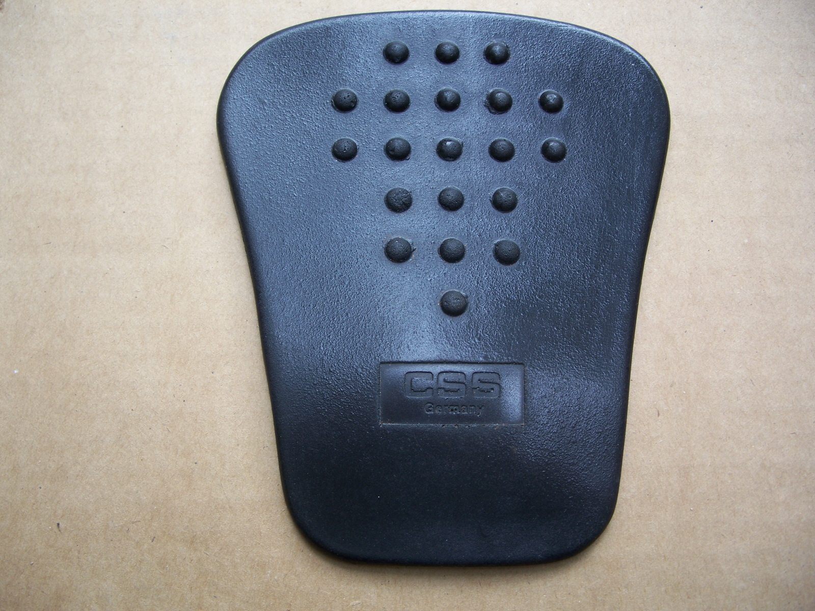 R1100S Tank Zipper Guard