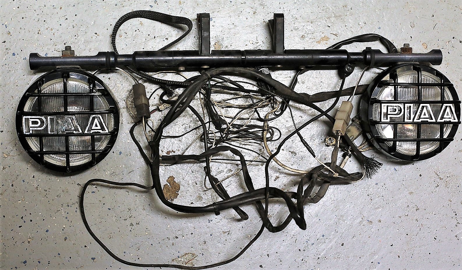 R1200GS/GS ADV (2005-2012) PIAA Light Set W/Mount