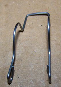 Replacement H7 Headlight Bulb Retaining Clip