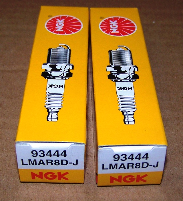 Set Of 2 NGK LMAR8D-J Spark Plugs For all 2013 & Later R1200 Water ...