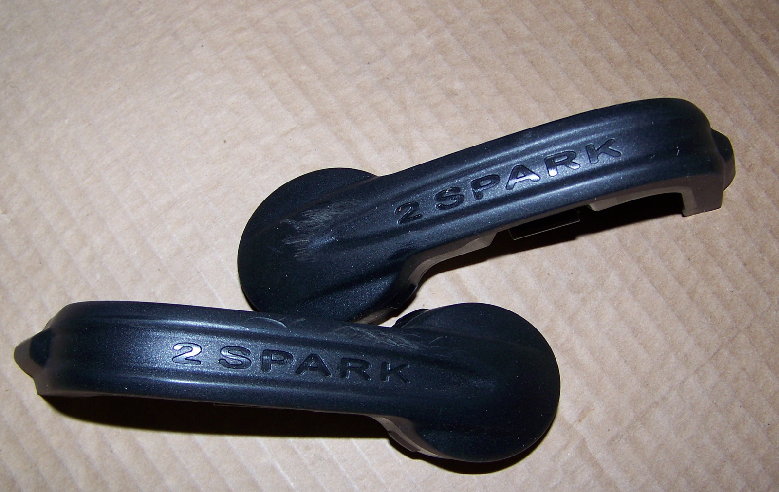 Set Of Right & Left Spark Plug Covers, Dual Spark