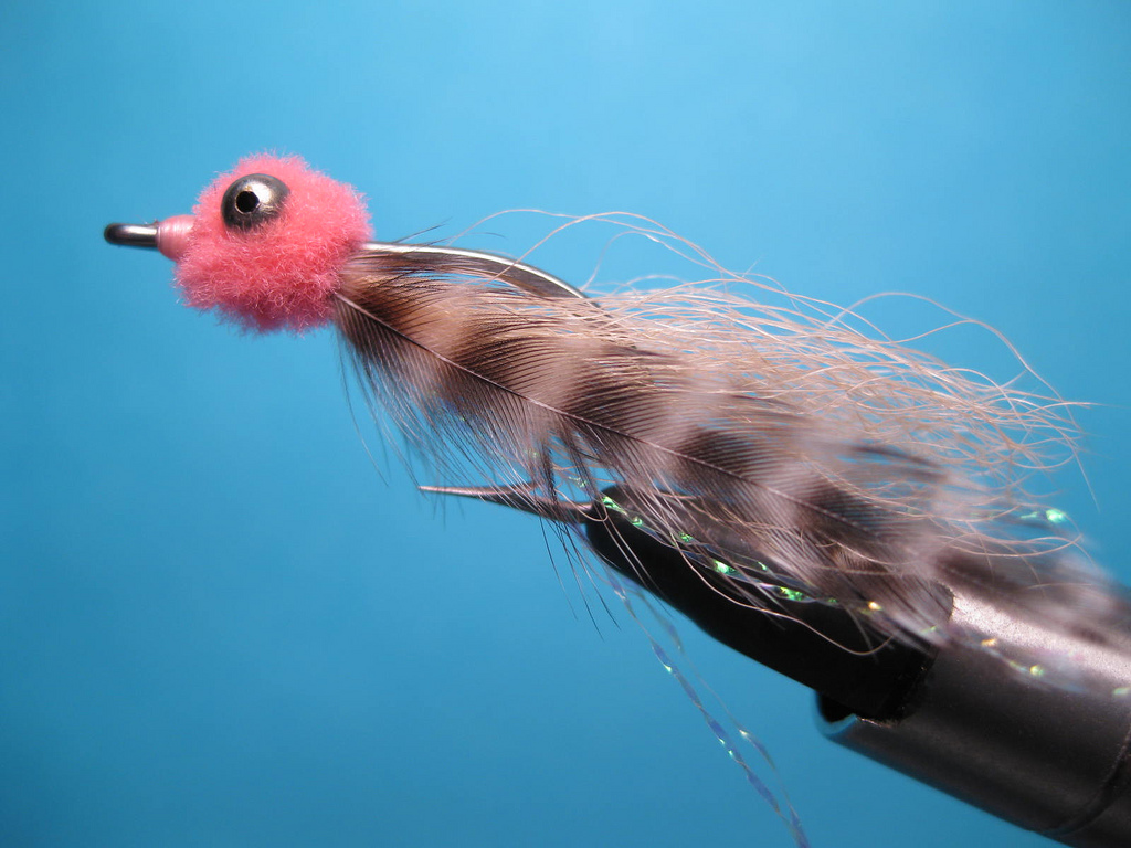 Pink bonefish Puff # 6: Bonefish & Permit Saltwater Flats Flies