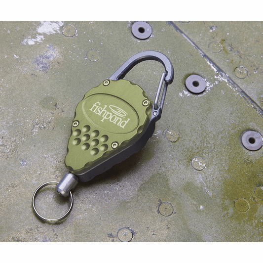 Fishpond Arrowhead Retractor - Fly Fishing Accessories