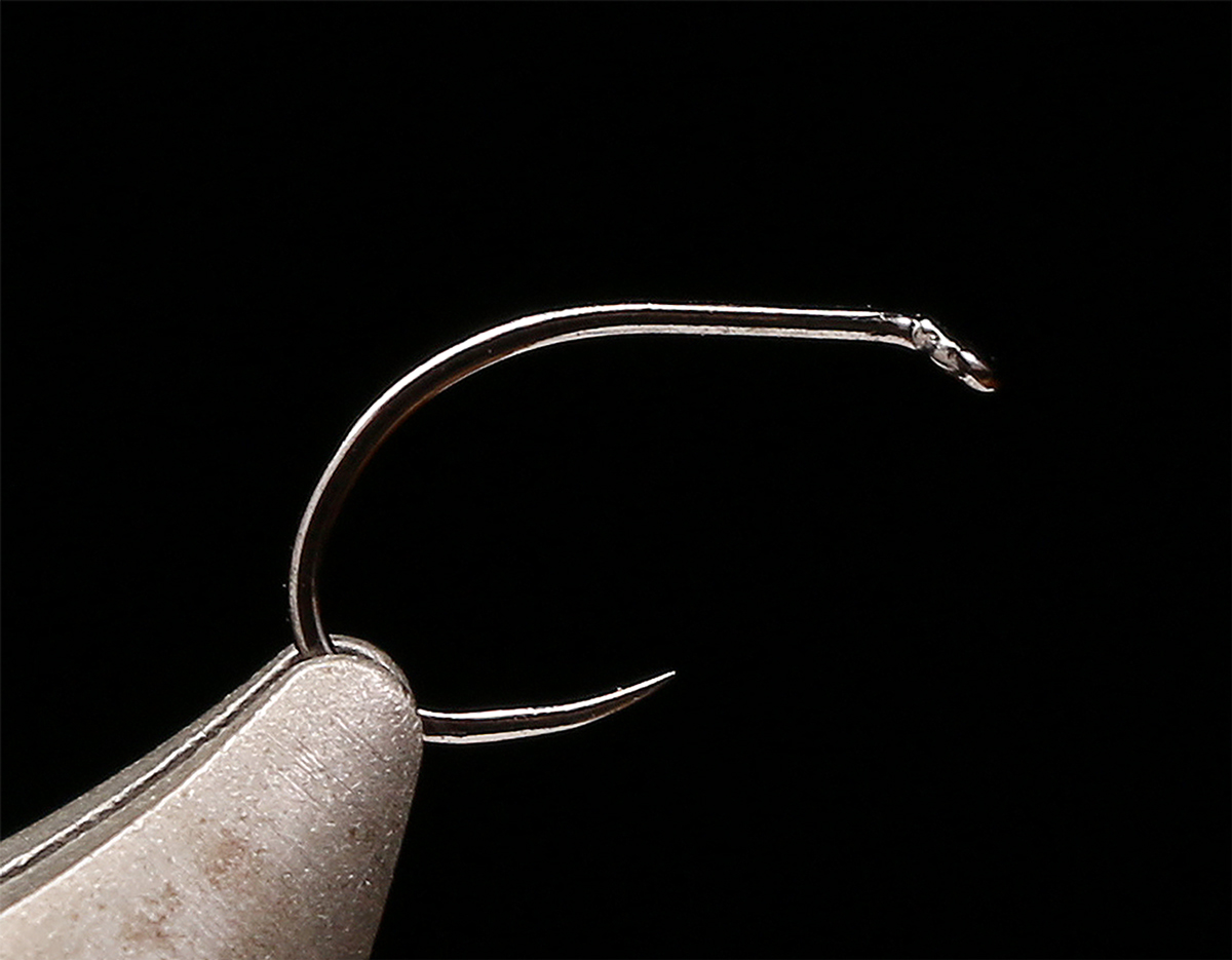 Kona Bc1 Curved Nymph Scud Pupa Barbless Hooks - Fly Tying Hooks