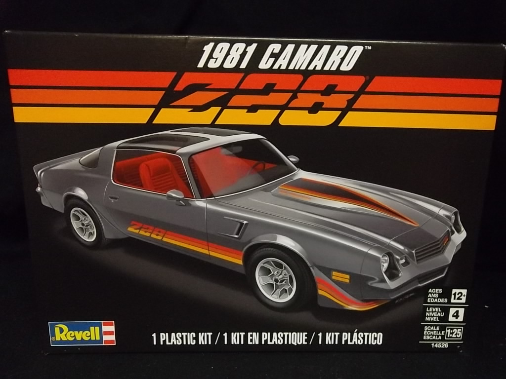 Revell 14526 -- 1981 Camaro Z28 1:25