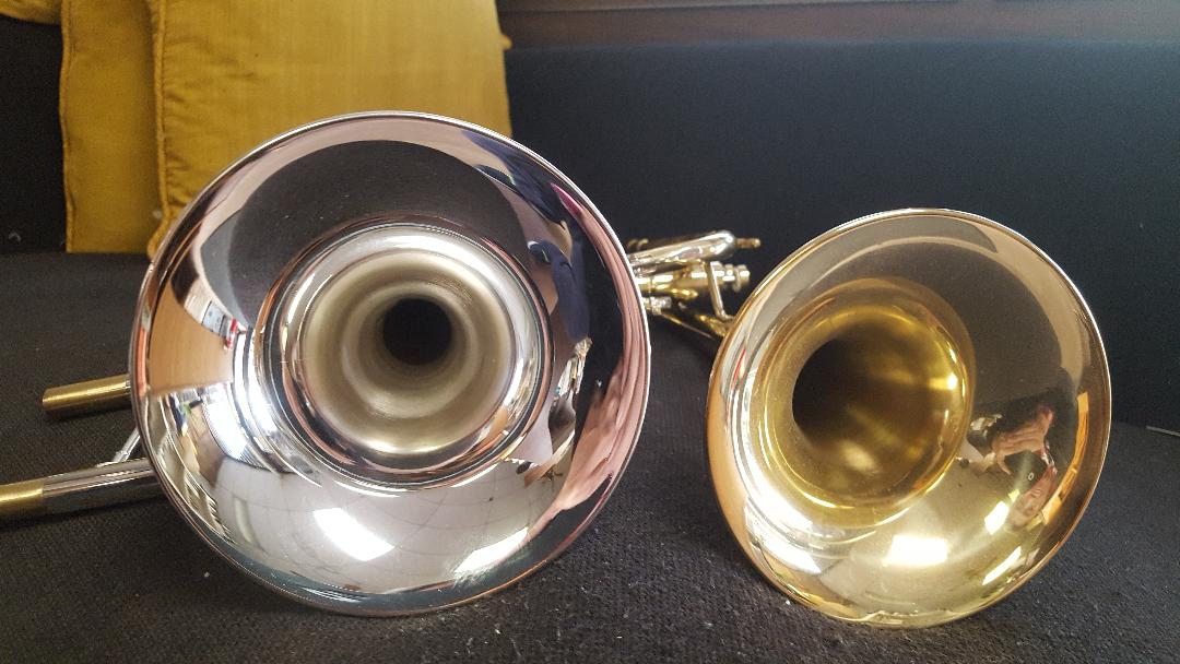 5 5/8 Big Bell Silver Trumpet Bb C Heavy Cap w/D2H Mouthpiece