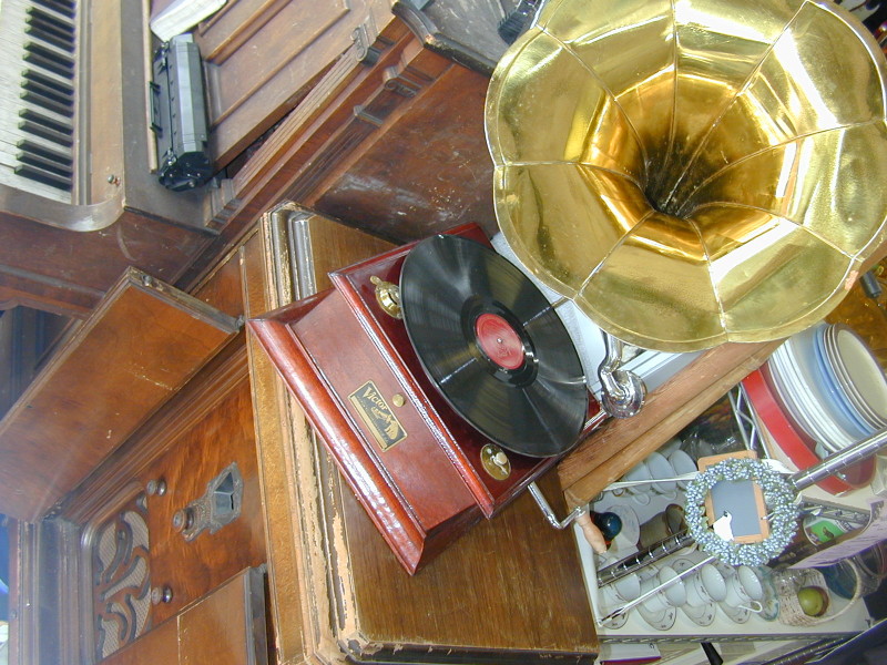 Antique RCA Victor Phonograph Gramophone Replica