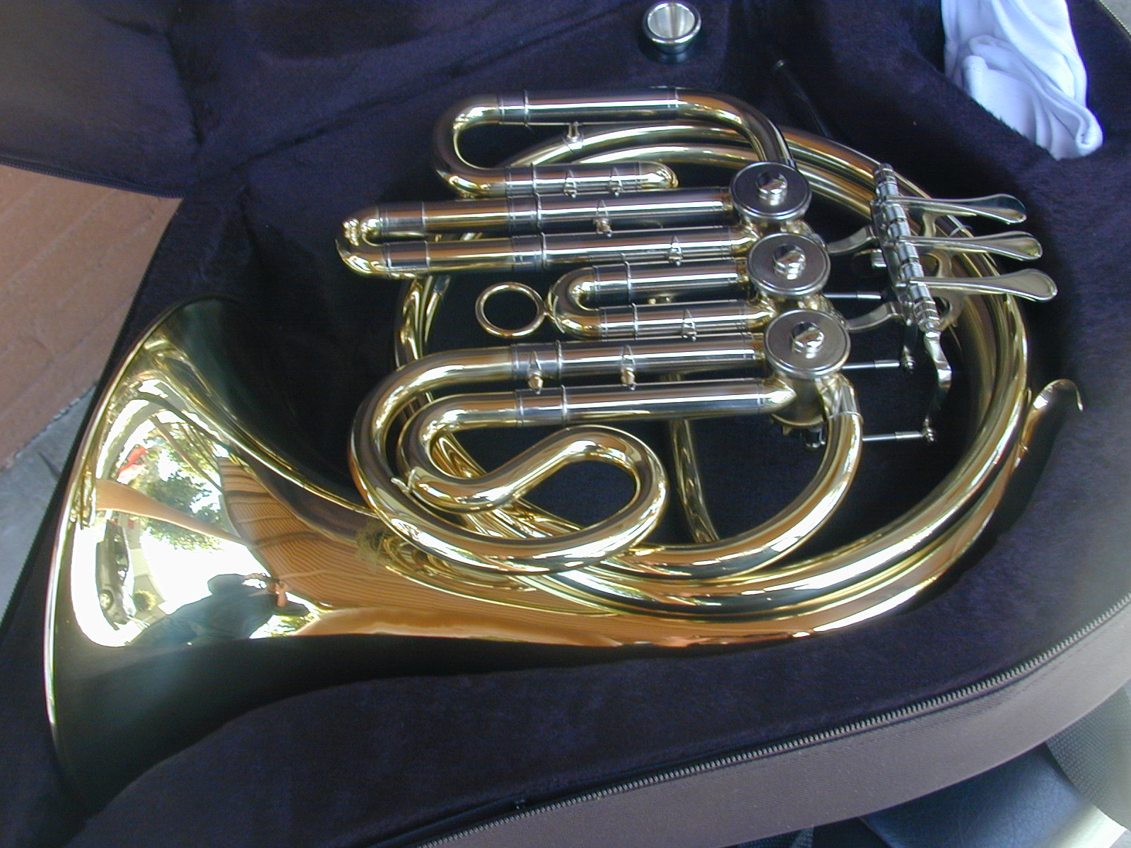 BerkeleyWind Bb French Horn (Amati 332 Style)
