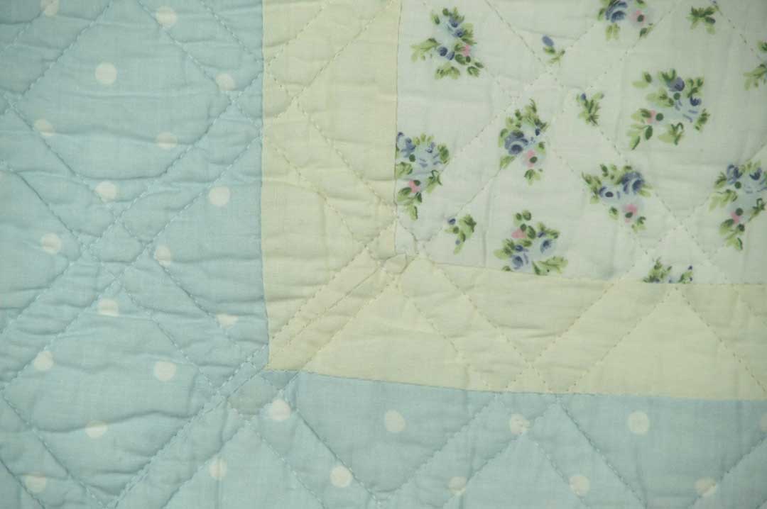 NEW Heirloom Style Blue Patchwork Print Quilt