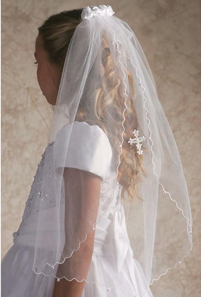 white veil with cross appliqué and white satin roses,first communion ...