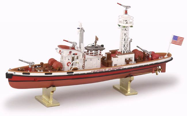 Code 3 1/136 Los Angeles Resin Fireboat #2 (13201)