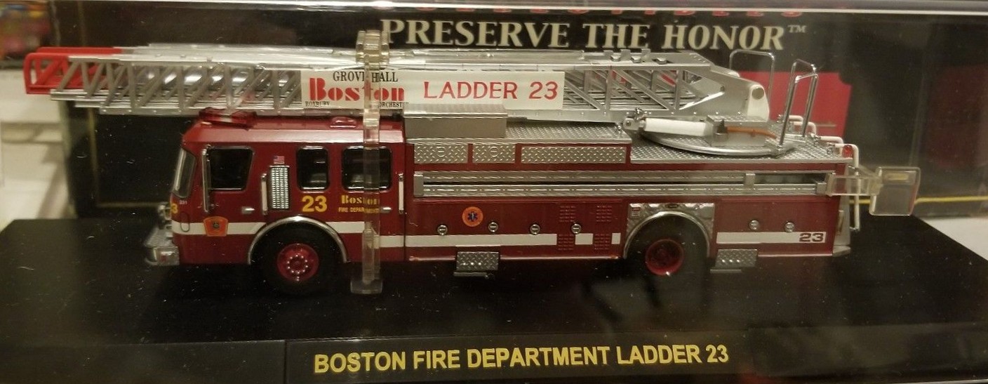 Code 3 Boston, MA E-One Rear Mount ladder L23 (12960)