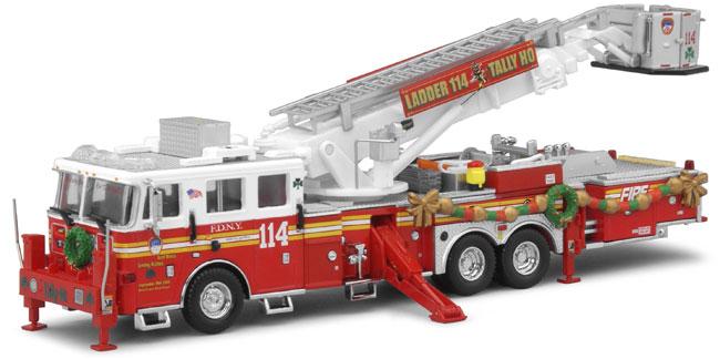 Code 3 FDNY Christmas Ladder 114 (12568)