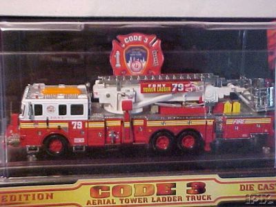 Code 3 FDNY Aerialscope Tower Ladder 79 (12730)