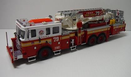 Code 3 FDNY Aerialscope Tower Ladder 79 (12730)