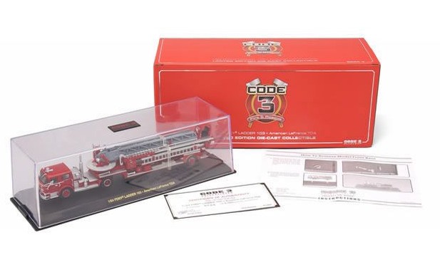 Code 3 FDNY LADDER 103 American LaFrance TDA (12499)