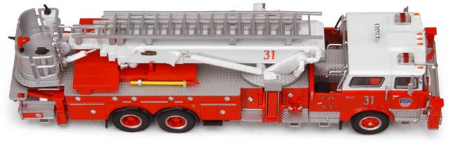 Code 3 FDNY Mack CF Aerialscope Ladder 31 (12513)