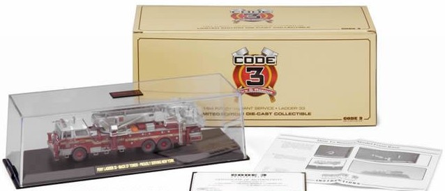 Code 3 Valiant Service FDNY Ladder 33 (13037)