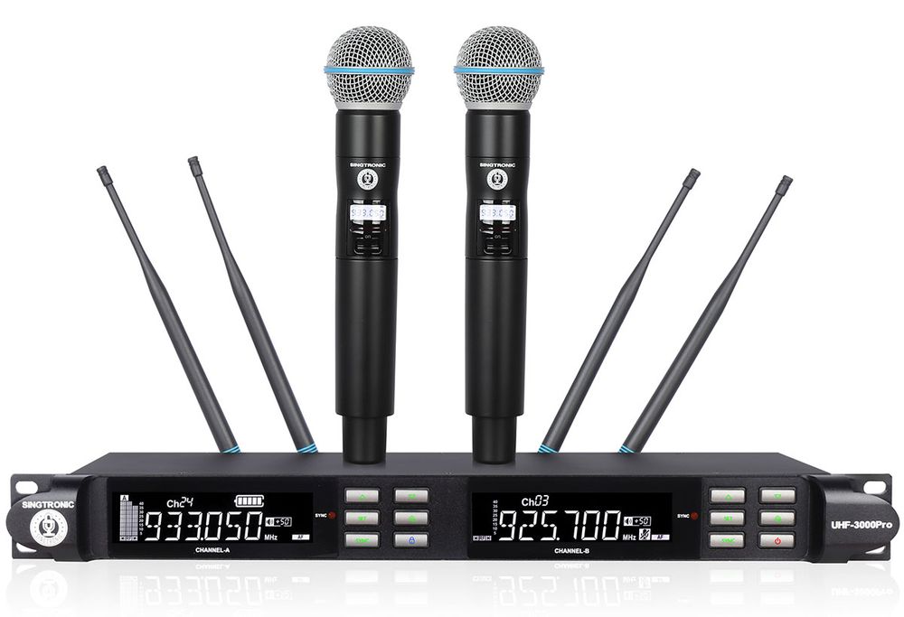 Professional 2 x True Diversity Wireless Microphone Karaoke System