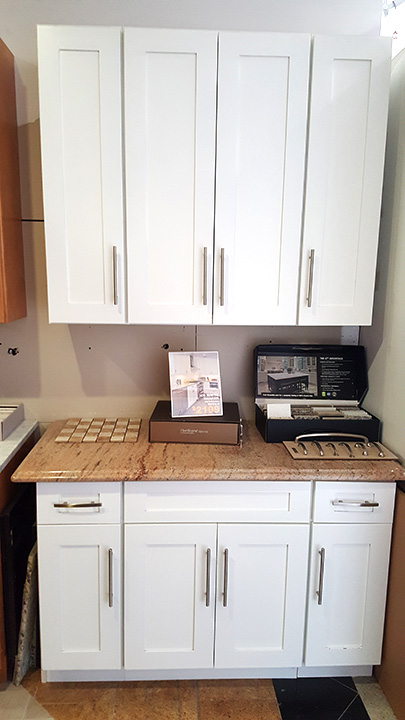 Ice White Shaker Display