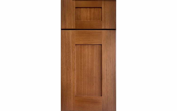 Woodland Brown Shaker Sample Door