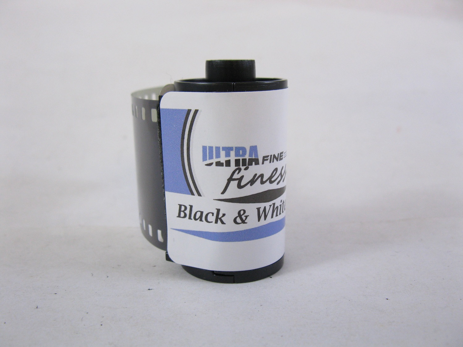 Ultrafine Finesse 100 35mm x 24 exp. Roll Black and White Film ...